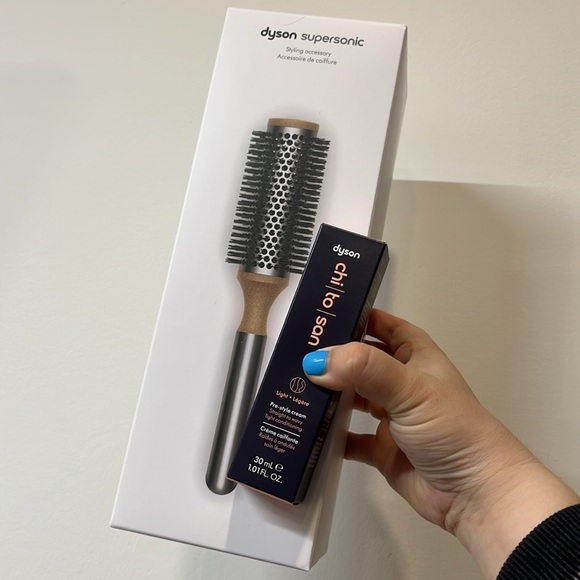Dyson | Accessories | Dyson Vented Barrel Brush 35mm Round Hair Brush ...